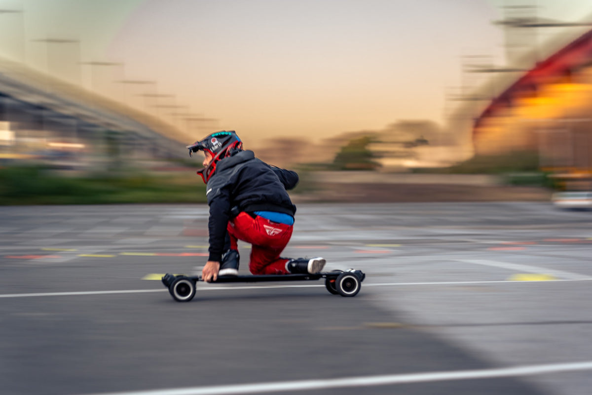 Introducing Exway Canada Racing Team Rider: E-Rider Eh